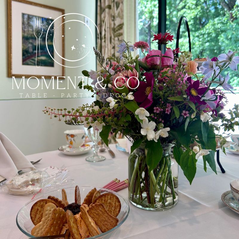 How to Create Spring Floral Arrangements for a Spring Table – Moment & Co